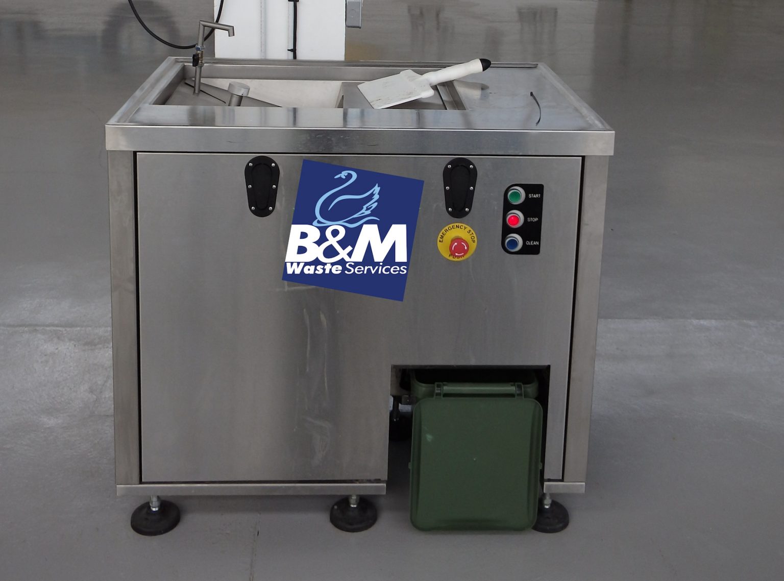 Waste Equipment | Compacters & Balers | B&M Waster Services